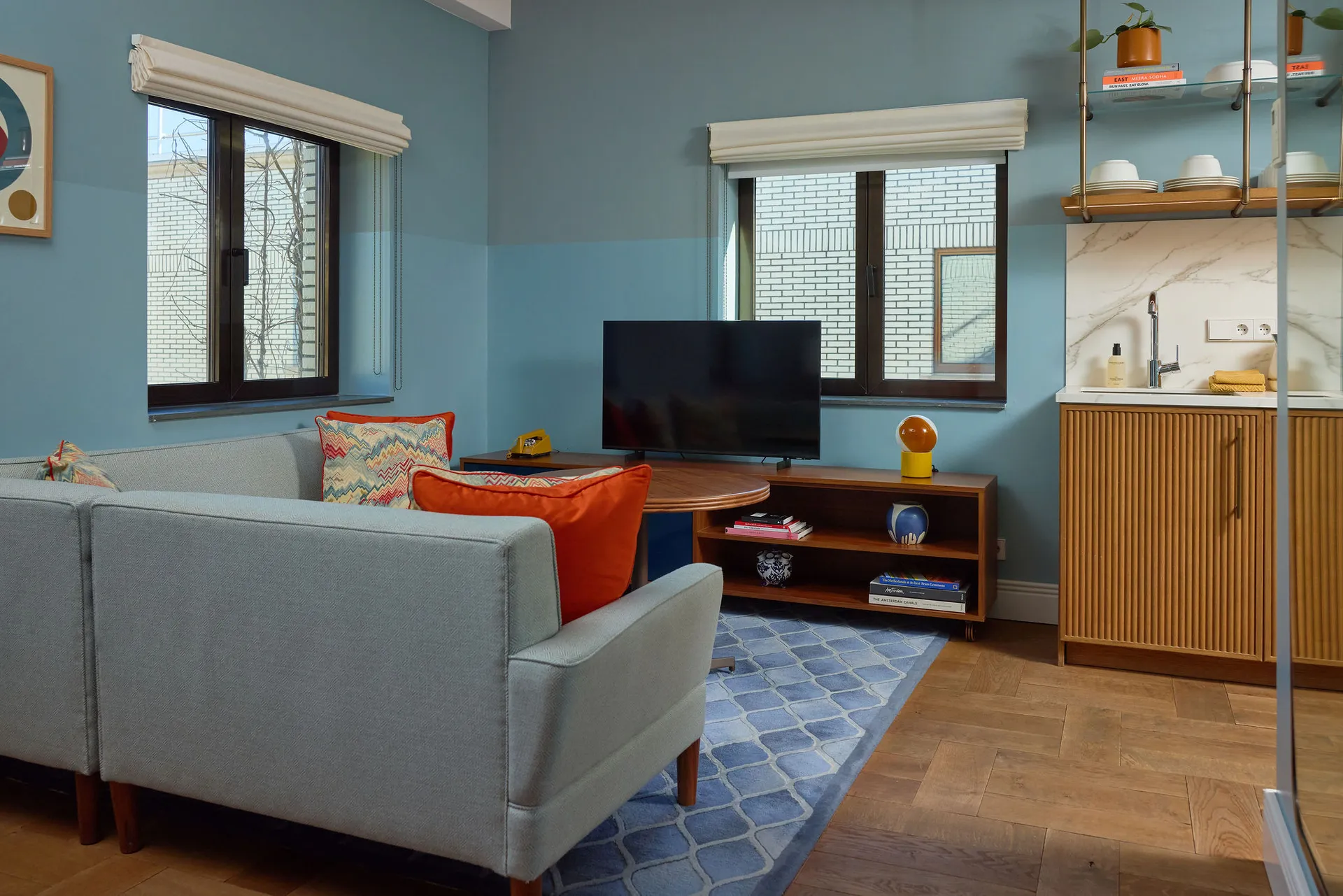 Amsterdam | Stadionplein 260 | The July - Twenty Eight | Studio Apartment
